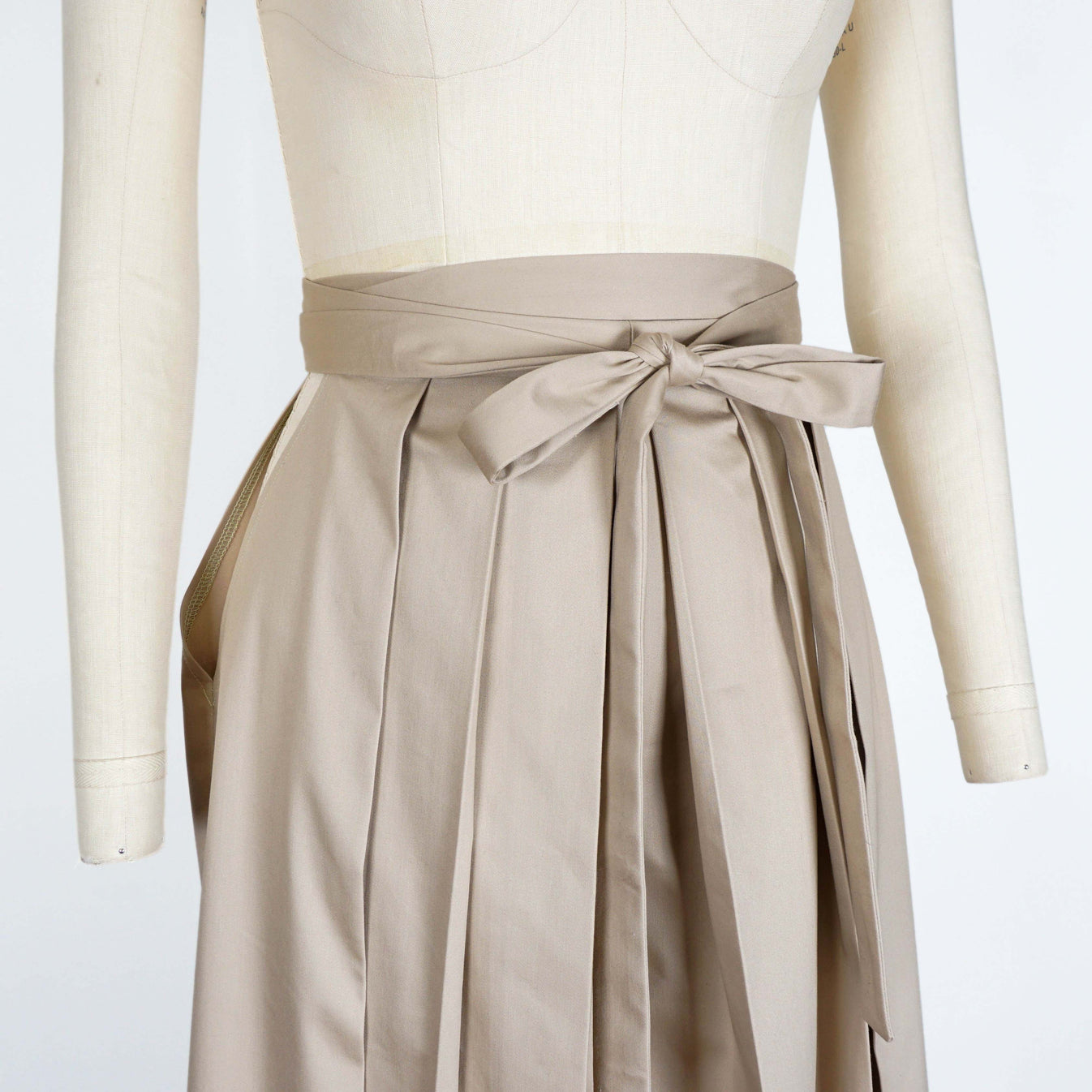 Wide Hakama Pants Sewing Pattern/Downloadable PDF and Tutorial Book – ndlwrkshop