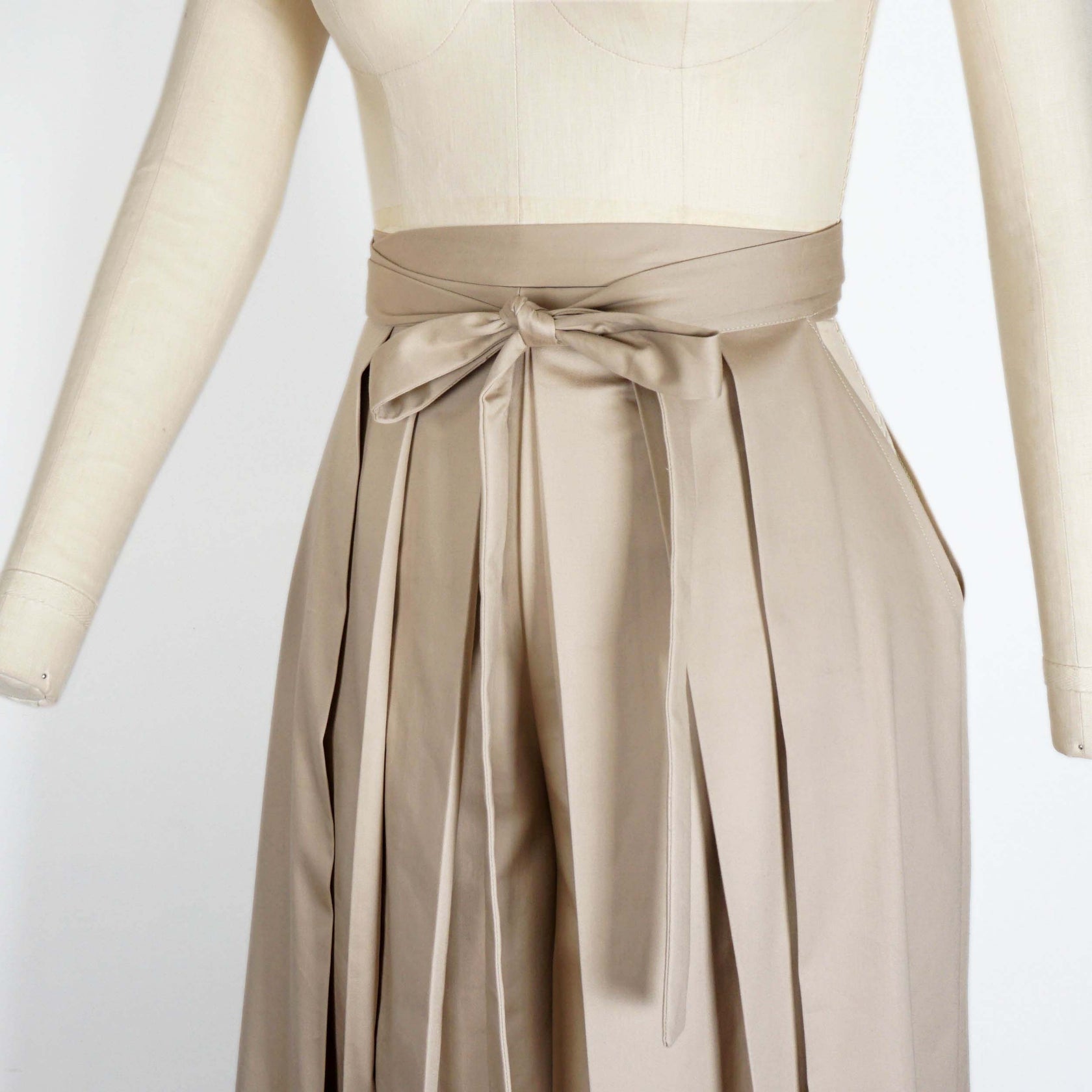 Wide Hakama Pants Sewing Pattern/Downloadable PDF and Tutorial Book – ndlwrkshop